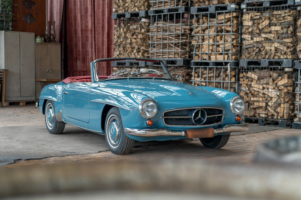 Mercedes-Benz 190SL light blue - Top Classics - Restauration de ...